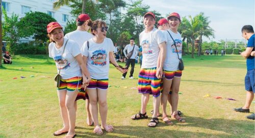 30 trò chơi team building ngoài trời đơn giản, độc lạ